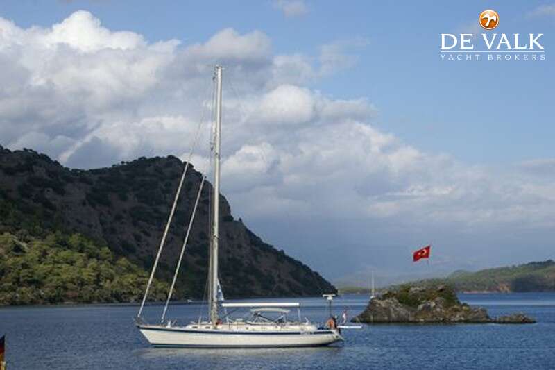 HALLBERG RASSY 53 sailing yacht for sale | De Valk Yacht broker