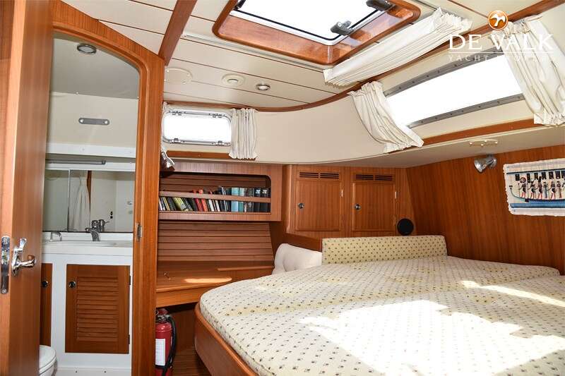 HALLBERG RASSY 53 sailing yacht for sale | De Valk Yacht broker