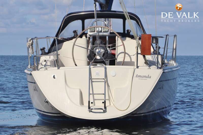 HANSE 312 sailing yacht for sale | De Valk Yacht broker