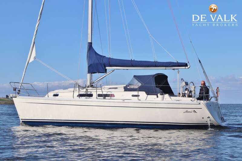 HANSE 312 sailing yacht for sale | De Valk Yacht broker