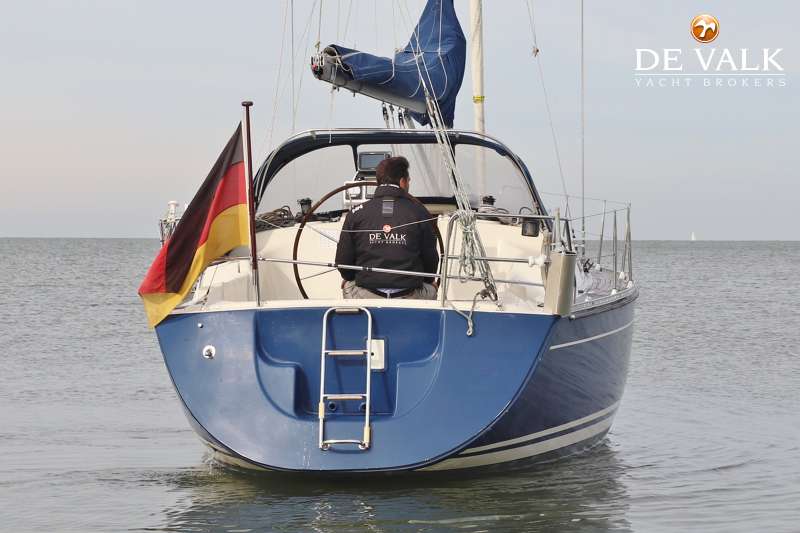 HANSE 341 sailing yacht for sale | De Valk Yacht broker