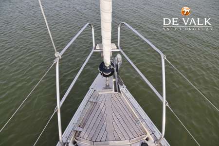 HANSE 341 sailing yacht for sale | De Valk Yacht broker