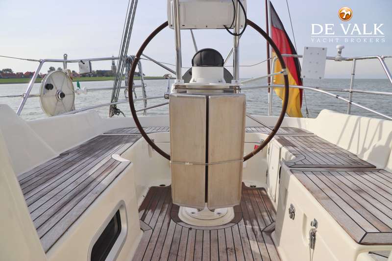 HANSE 341 sailing yacht for sale | De Valk Yacht broker