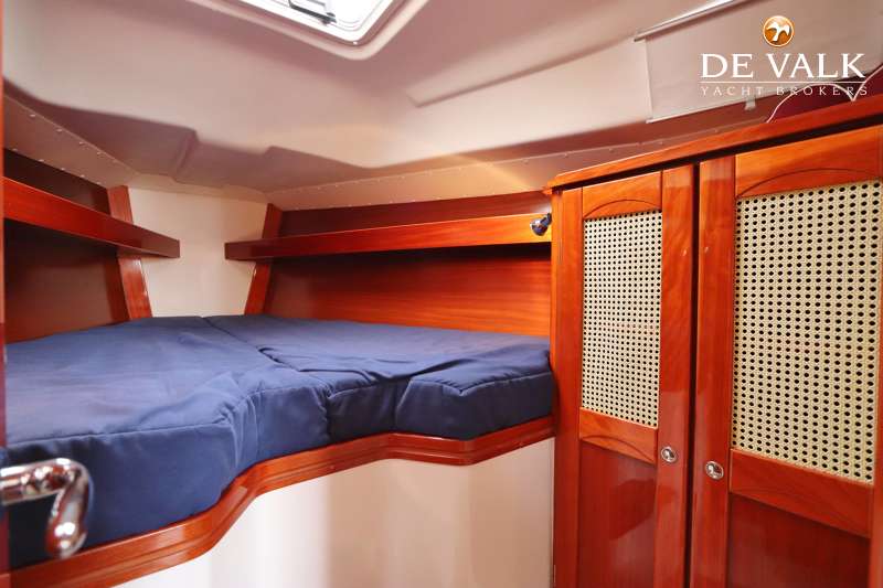 HANSE 341 sailing yacht for sale | De Valk Yacht broker