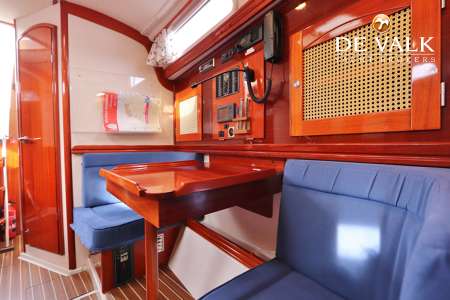 HANSE 341 sailing yacht for sale | De Valk Yacht broker