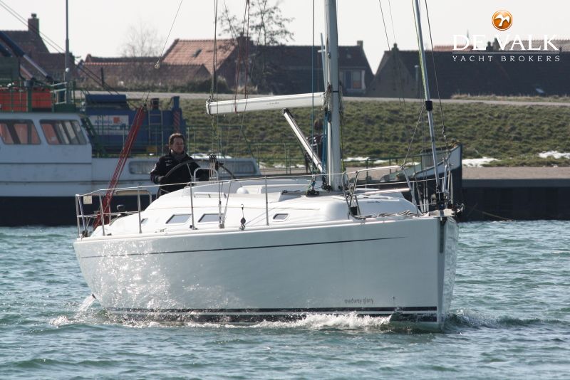 HANSE 370 sailing yacht for sale | De Valk Yacht Brokers