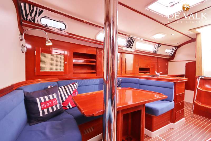 HANSE 371 sailing yacht for sale | De Valk Yacht broker