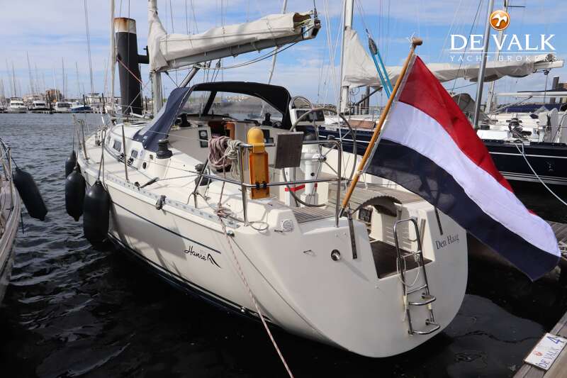 HANSE 371 sailing yacht for sale | De Valk Yacht broker