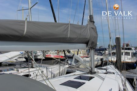 HANSE 375 sailing yacht for sale | De Valk Yacht broker