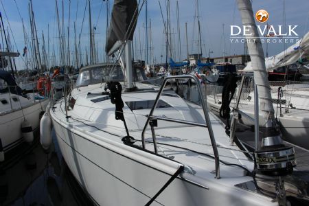 HANSE 375 sailing yacht for sale | De Valk Yacht broker