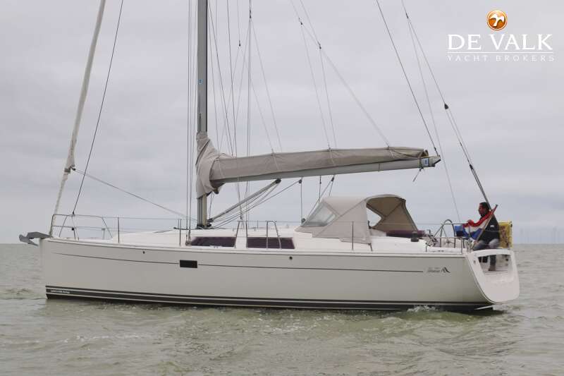 HANSE 400 sailing yacht for sale | De Valk Yacht broker