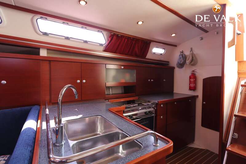 HANSE 400E sailing yacht for sale | De Valk Yacht broker