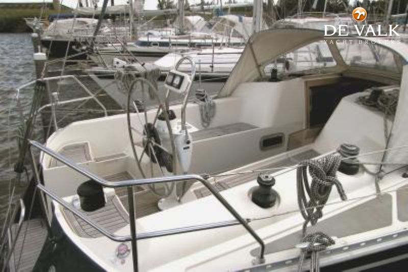 HANSE 401 sailing yacht for sale | De Valk Yacht Brokers