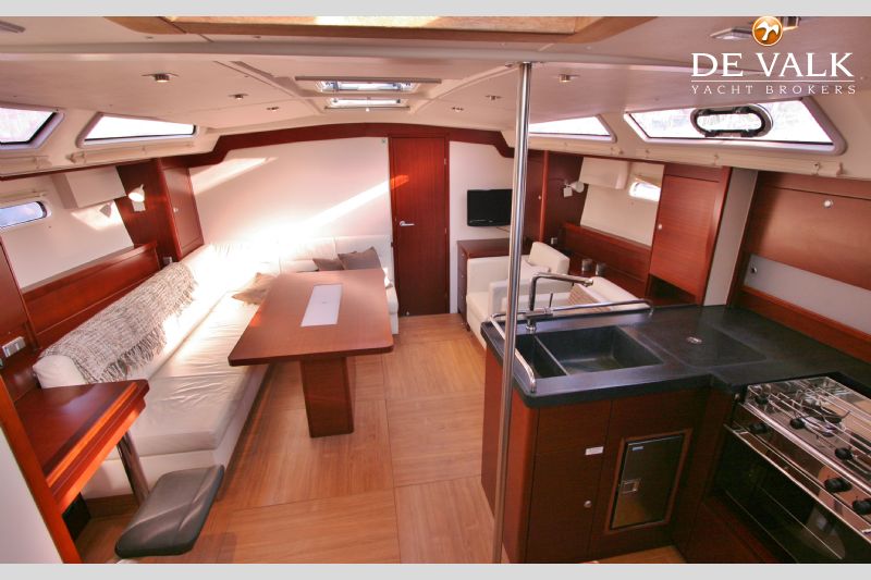 HANSE 470E sailing yacht for sale | De Valk Yacht Brokers