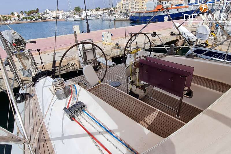 HANSE 470E sailing yacht for sale | De Valk Yacht broker