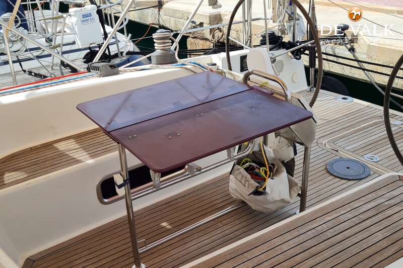 HANSE 470E sailing yacht for sale | De Valk Yacht broker