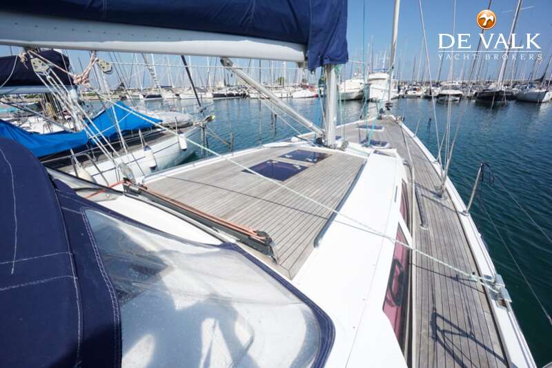 HANSE 470E sailing yacht for sale | De Valk Yacht broker