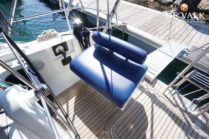 HANSE 470E sailing yacht for sale | De Valk Yacht broker