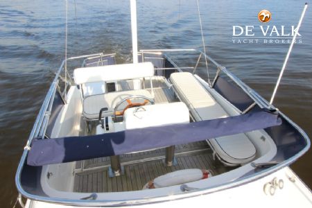 HARDY 36 motor yacht for sale | De Valk Yacht broker