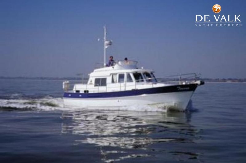 HARDY 36' VERKOCHT motor yacht for sale | De Valk Yacht Brokers
