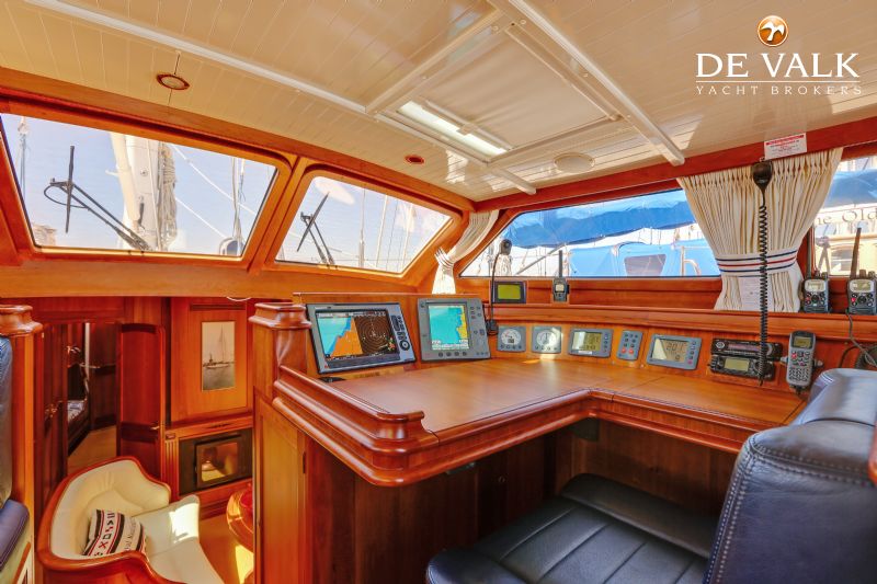 HOEK 68 SEMI CLASSIC sailing yacht for sale | De Valk Yacht Brokers