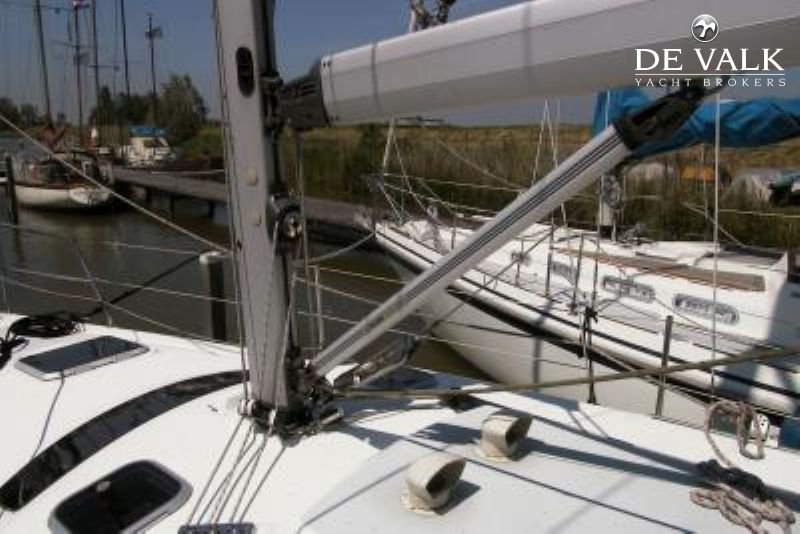 HUNTER 310 sailing yacht for sale | De Valk Yacht Brokers