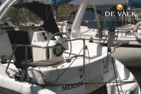 HUNTER 310 sailing yacht for sale | De Valk Yacht broker