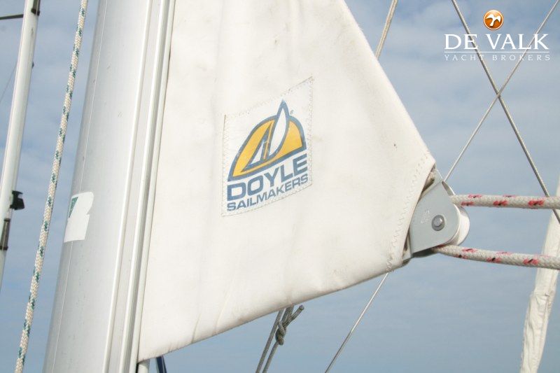 HUNTER 33 sailing yacht for sale | De Valk Yacht Brokers