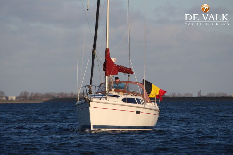 HUNTER 336 sailing yacht for sale | De Valk Yacht Brokers