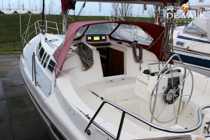 HUNTER 336 sailing yacht for sale | De Valk Yacht Brokers