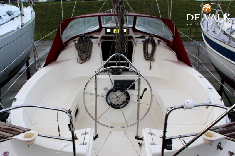 HUNTER 336 sailing yacht for sale | De Valk Yacht Brokers