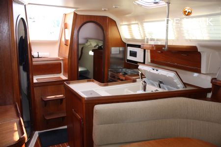 HUNTER 336 sailing yacht for sale | De Valk Yacht broker