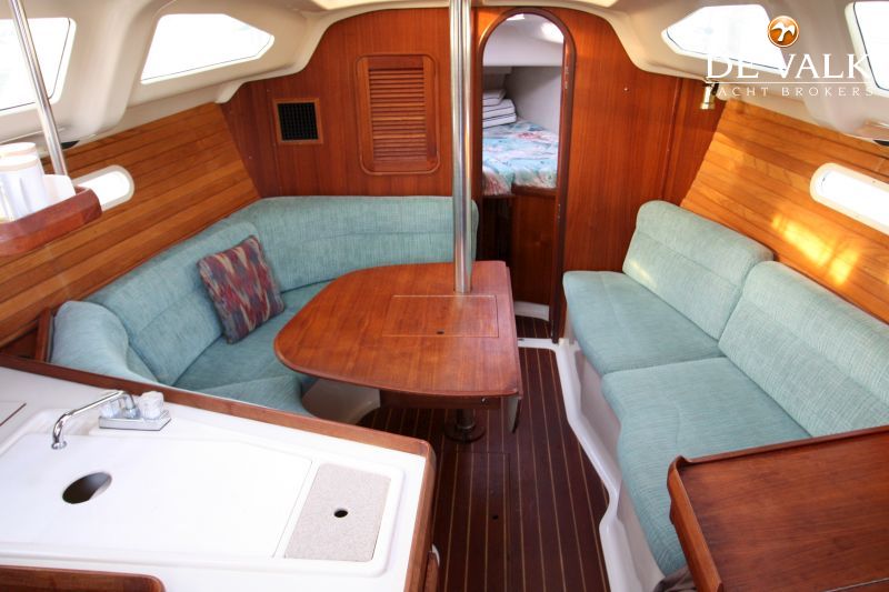 HUNTER 336 sailing yacht for sale | De Valk Yacht Brokers