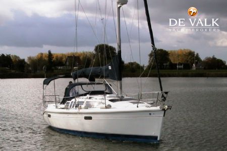 HUNTER 336 sailing yacht for sale | De Valk Yacht broker