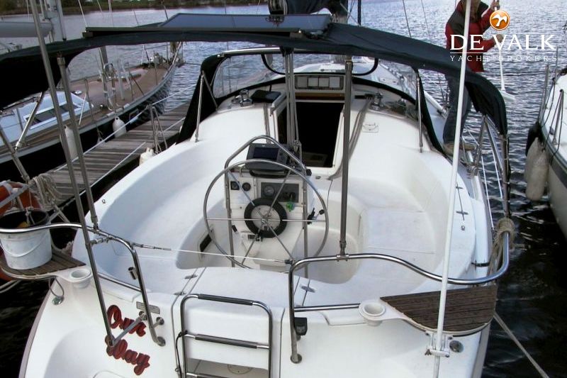 HUNTER 336 sailing yacht for sale | De Valk Yacht Brokers