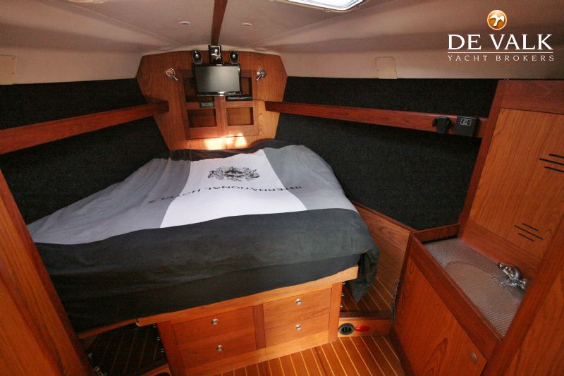 HUNTER 460 sailing yacht for sale | De Valk Yacht Brokers