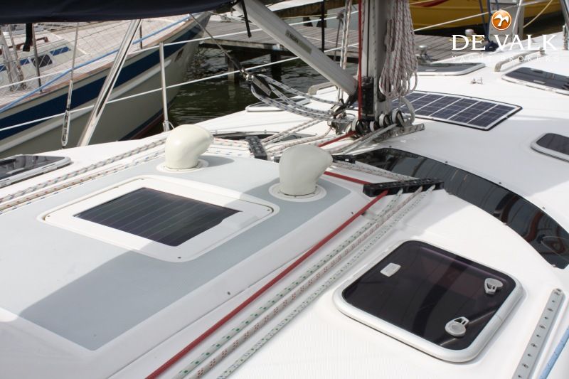 HUNTER 460 sailing yacht for sale | De Valk Yacht Brokers