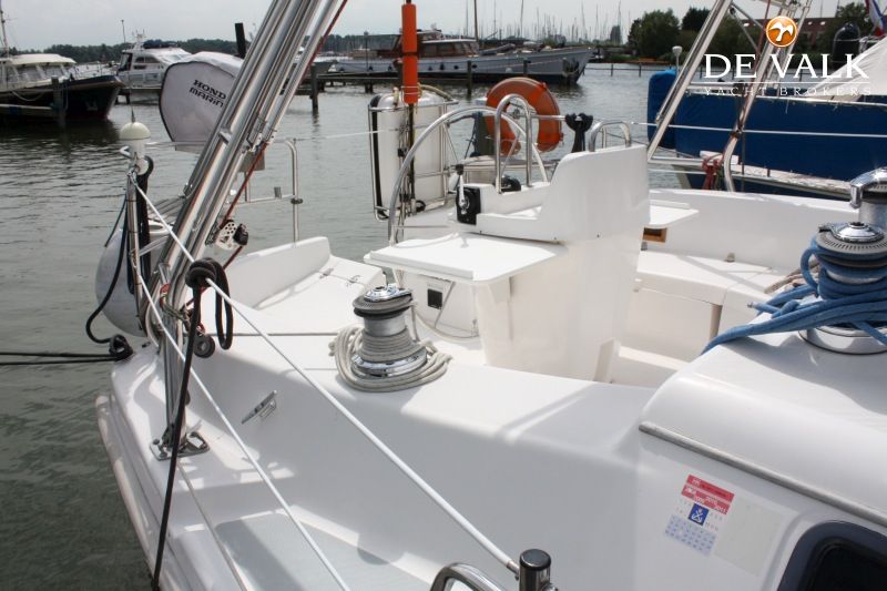 HUNTER 460 sailing yacht for sale | De Valk Yacht Brokers