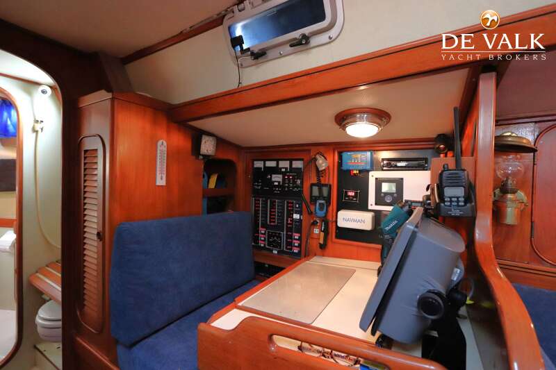 HYLAS 44 sailing yacht for sale | De Valk Yacht broker