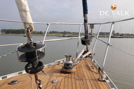HYLAS 44 sailing yacht for sale | De Valk Yacht broker
