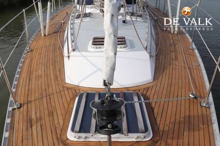 HYLAS 44 sailing yacht for sale | De Valk Yacht broker