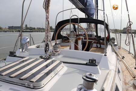 HYLAS 44 sailing yacht for sale | De Valk Yacht broker