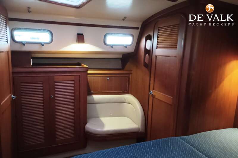 ISLAND PACKET 420 zeilboot te koop | Jachtmakelaar De Valk