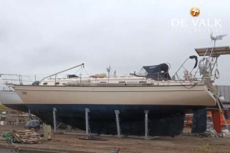 ISLAND PACKET 420 sailing yacht for sale | De Valk Yacht broker