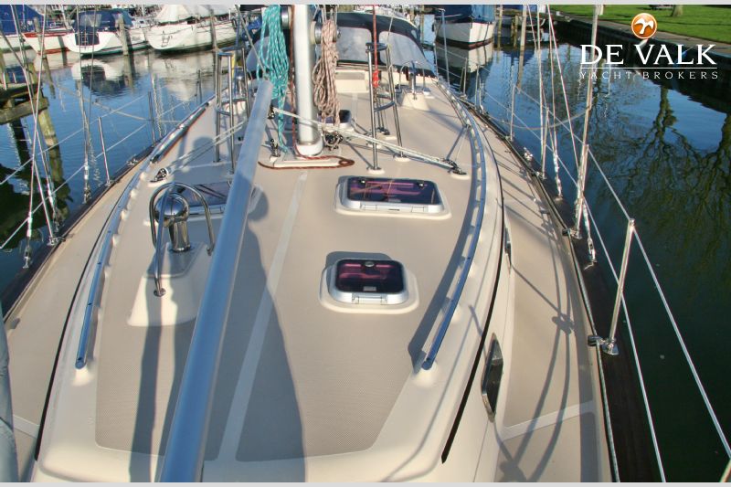 ISLAND PACKET 440 sailing yacht for sale | De Valk Yacht Brokers