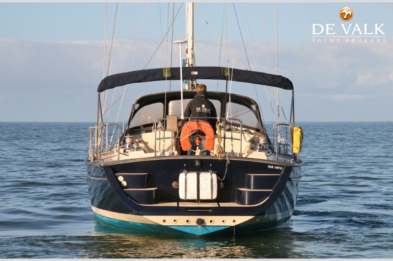 ISLAND PACKET 440 sailing yacht for sale | De Valk Yacht Brokers