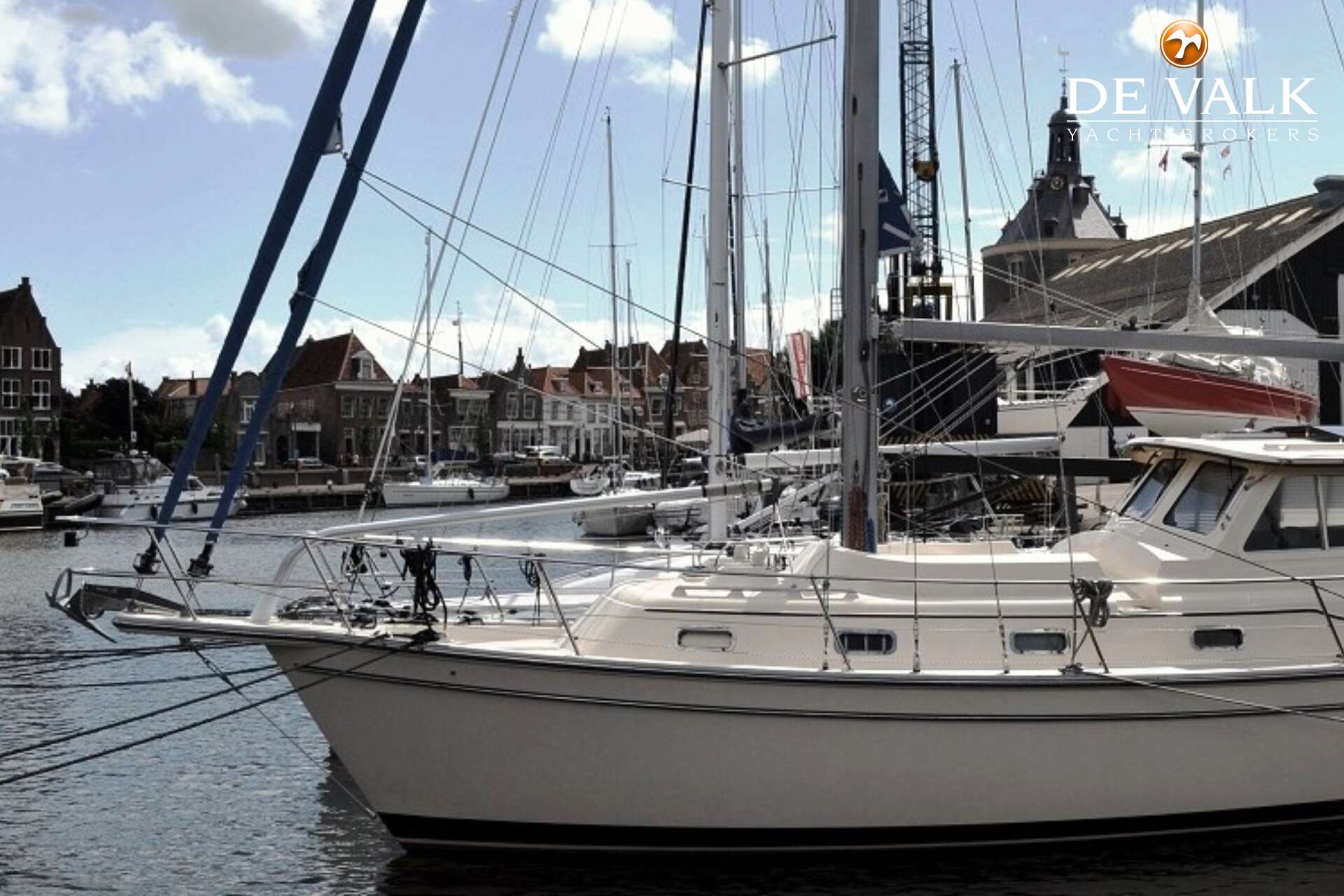 ISLAND PACKET SP CRUISER 41 sailing yacht for sale | De Valk Yacht broker