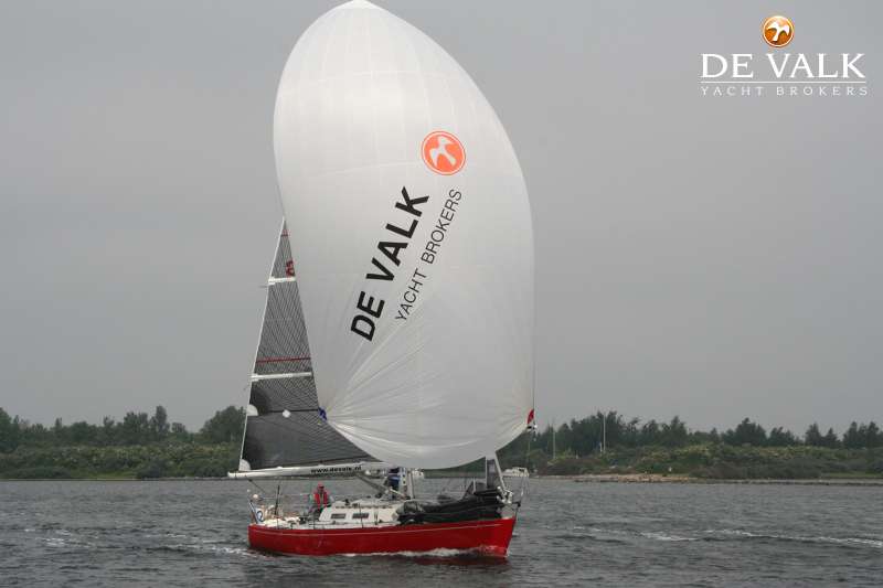 J BOATS J/33 sailing yacht for sale | De Valk Yacht Brokers