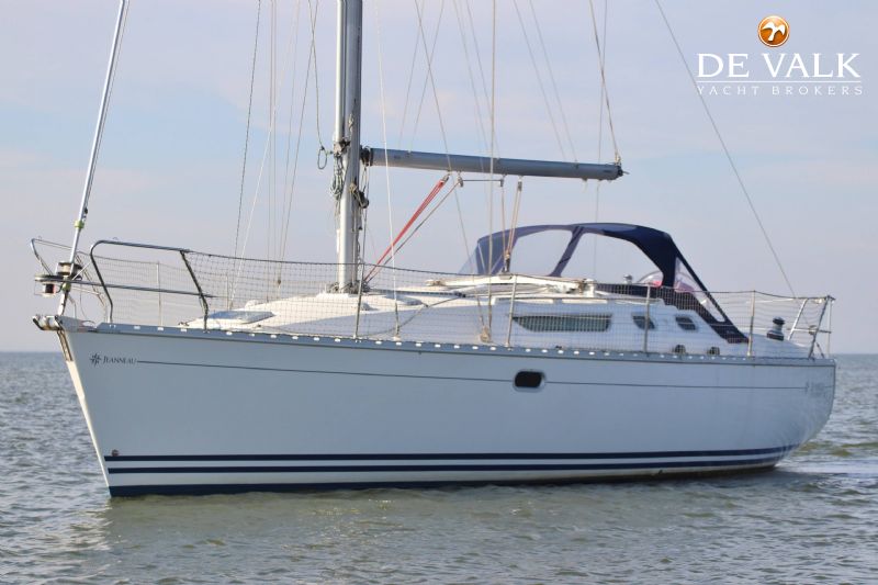 JEANNEAU 36.2 sailing yacht for sale | De Valk Yacht Brokers