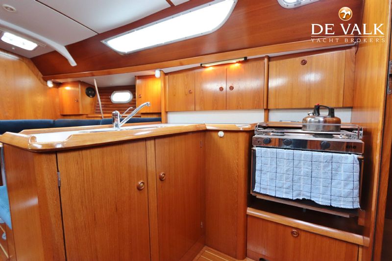 JEANNEAU 36.2 sailing yacht for sale | De Valk Yacht Brokers